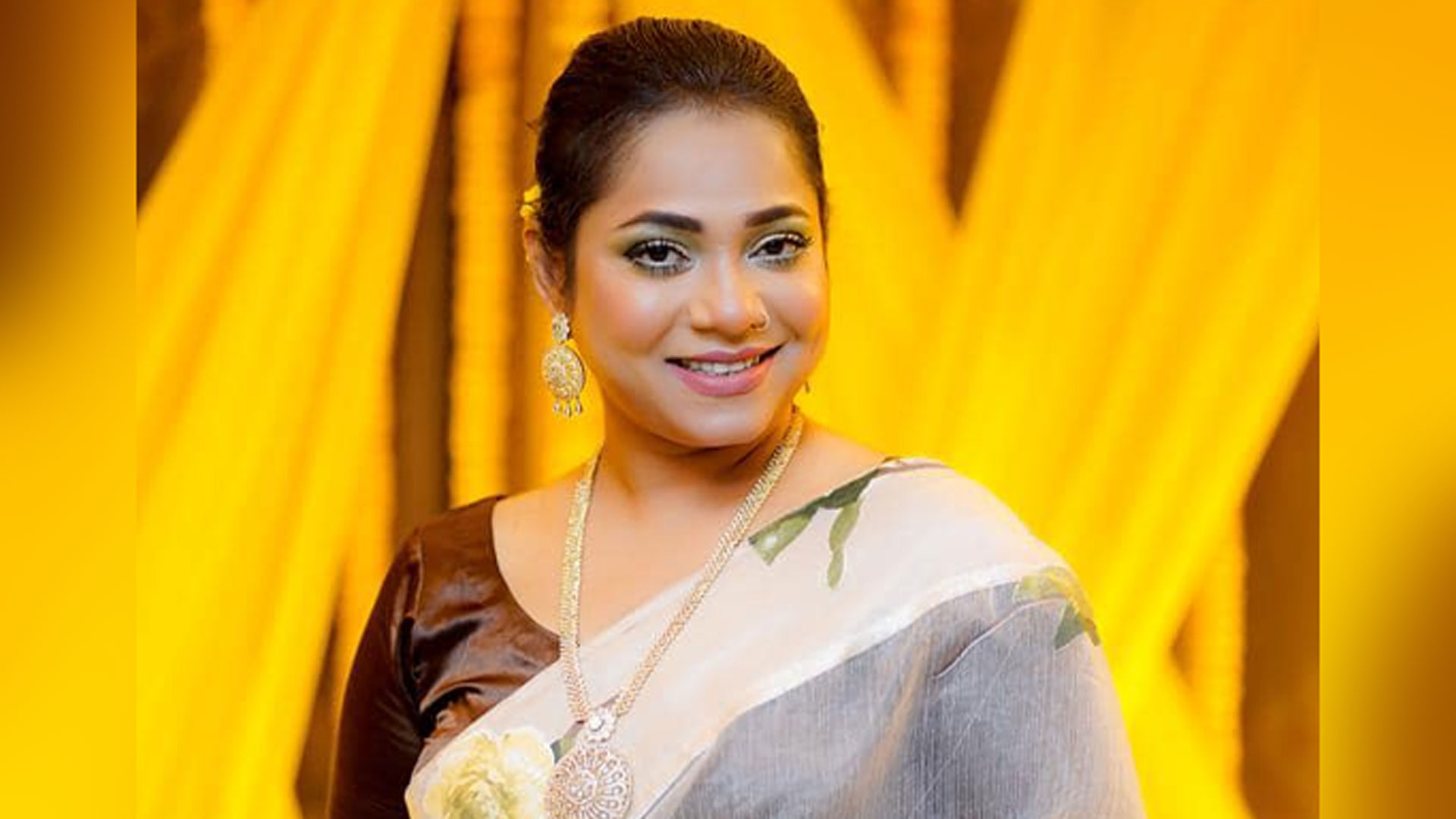 জোরপূর্বক নৌকায় ভোট নেওয়ার অভিযোগ ডলি সায়ন্তনীর